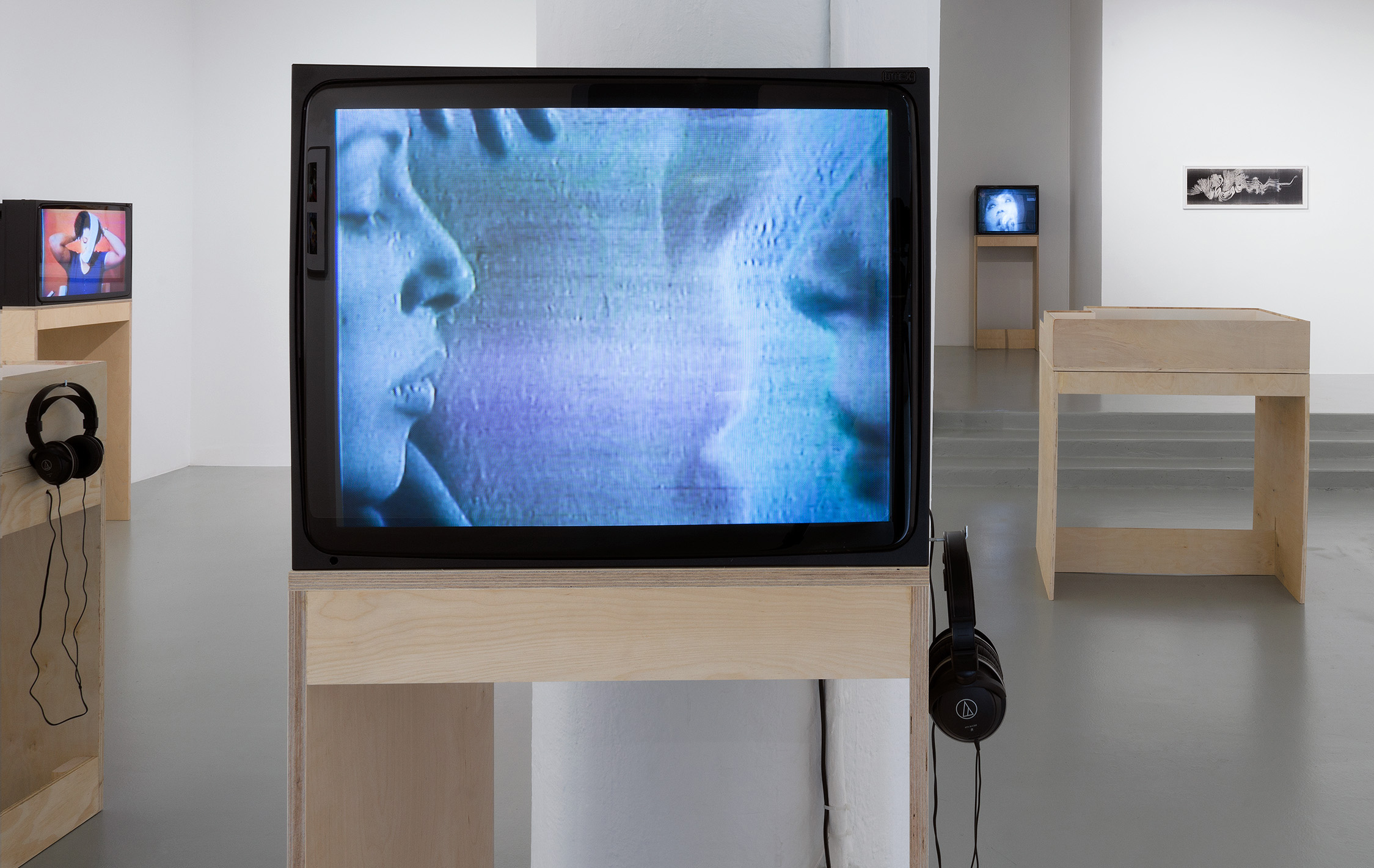 Artblog | Making/Breaking the Binary, Women, Art and Technology at Rosenwald-Wolf Gallery